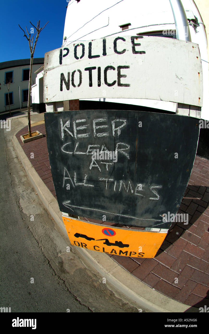 police notice keep clear at all times balckboard chalkboard Stock Photo ...