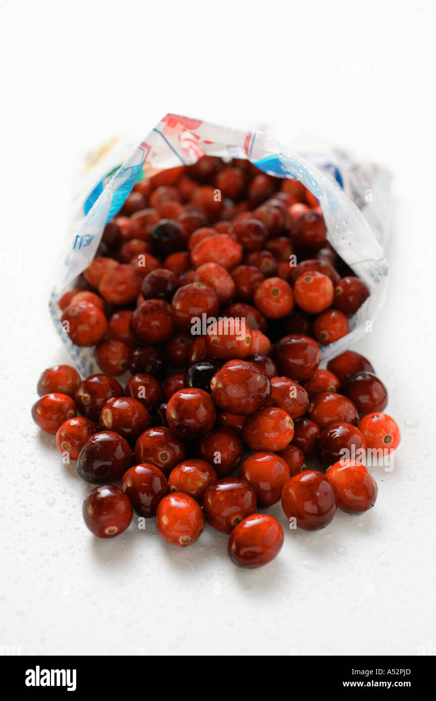 Food falling out of bags hi-res stock photography and images - Alamy