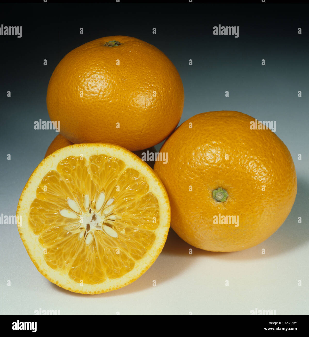 Hassaku orange hi-res stock photography and images - Alamy