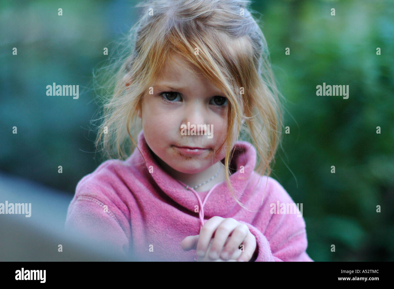 Disheveled kids hi-res stock photography and images - Alamy