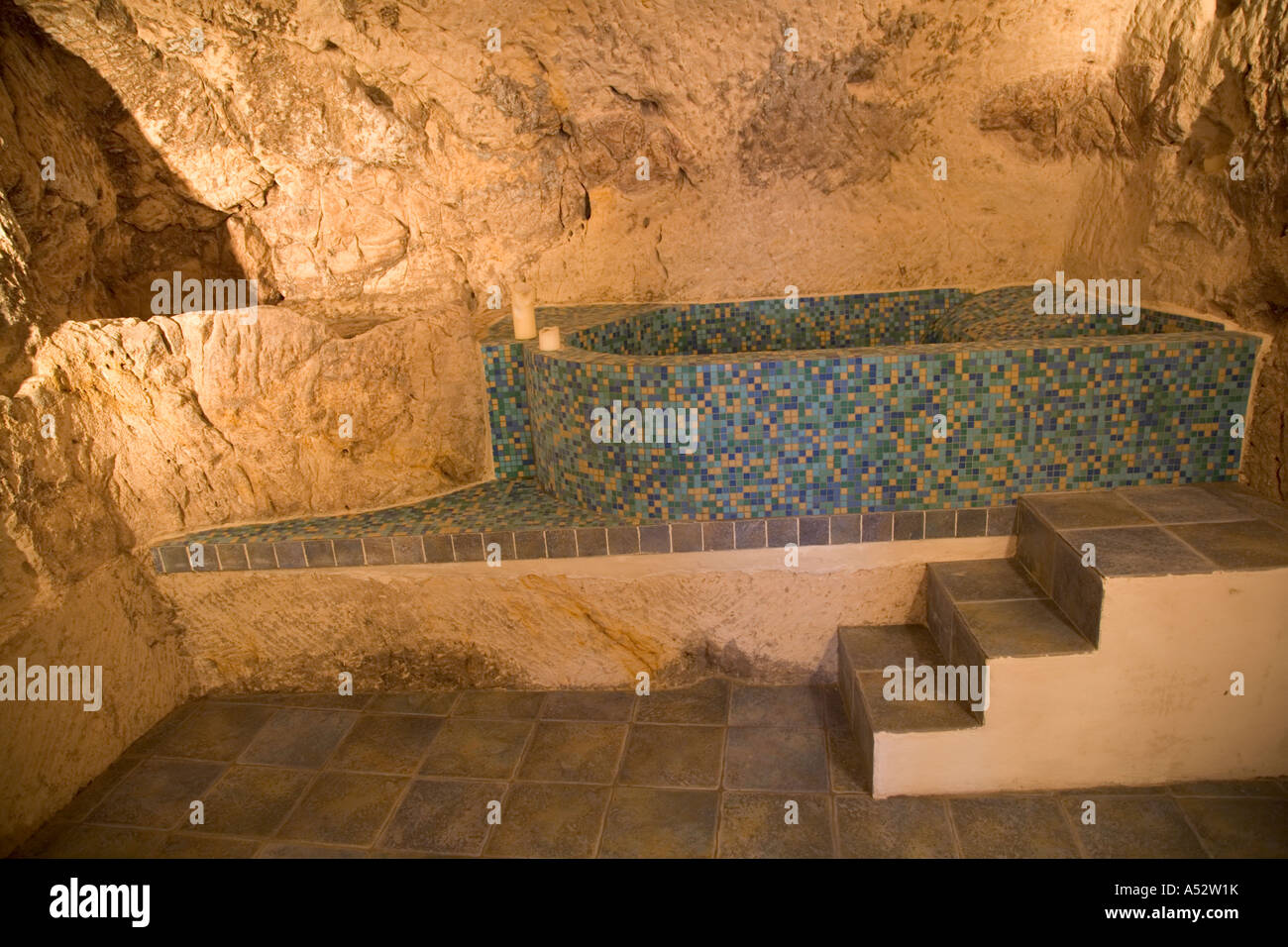 Modica sicily cave hi-res stock photography and images - Alamy