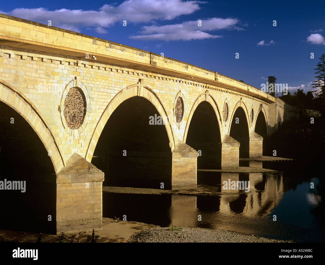 Coldstream bridge over the river tweed hi-res stock photography and ...