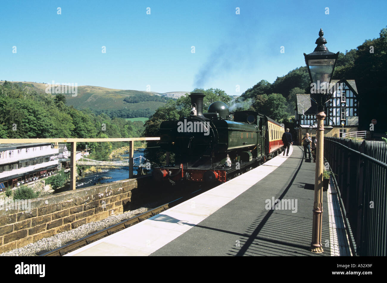 STEAM TRAIN in BERWYN STATION on 8 mile long Llangollen Steam Railway ...