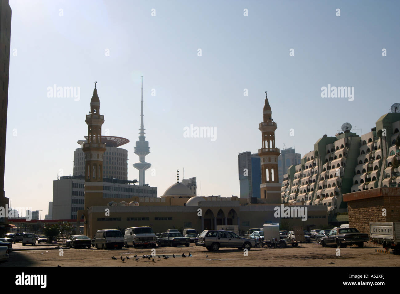 Kuwait arab middleeast hi-res stock photography and images - Alamy