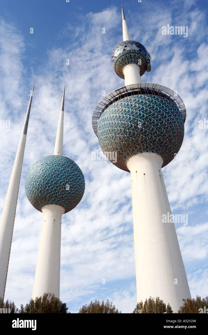 Kuwait towers landmarks hi-res stock photography and images - Alamy