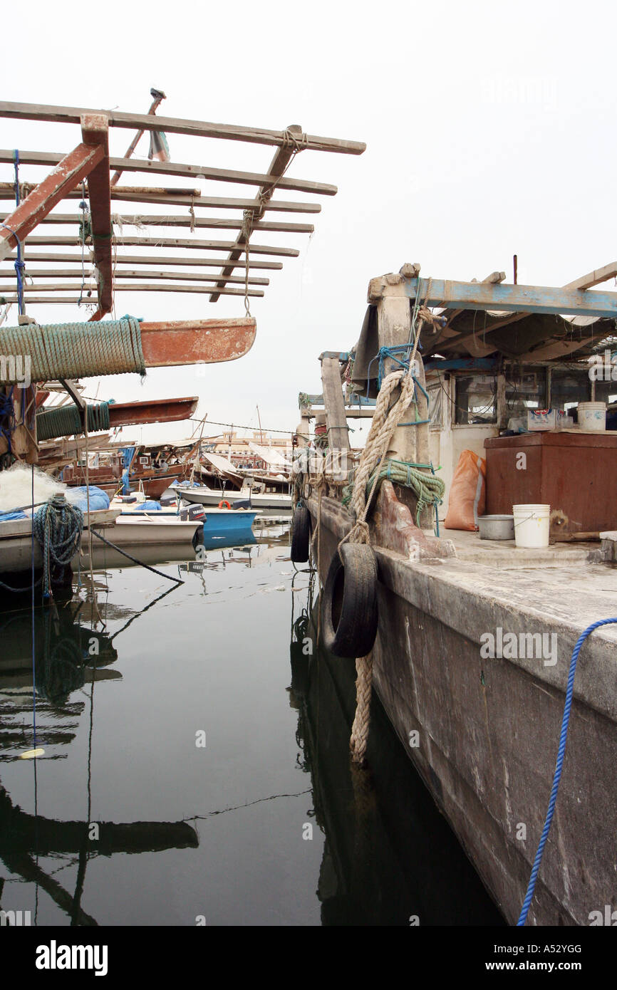 fish boat in old kuwaiti harbor Stock Photo - Alamy