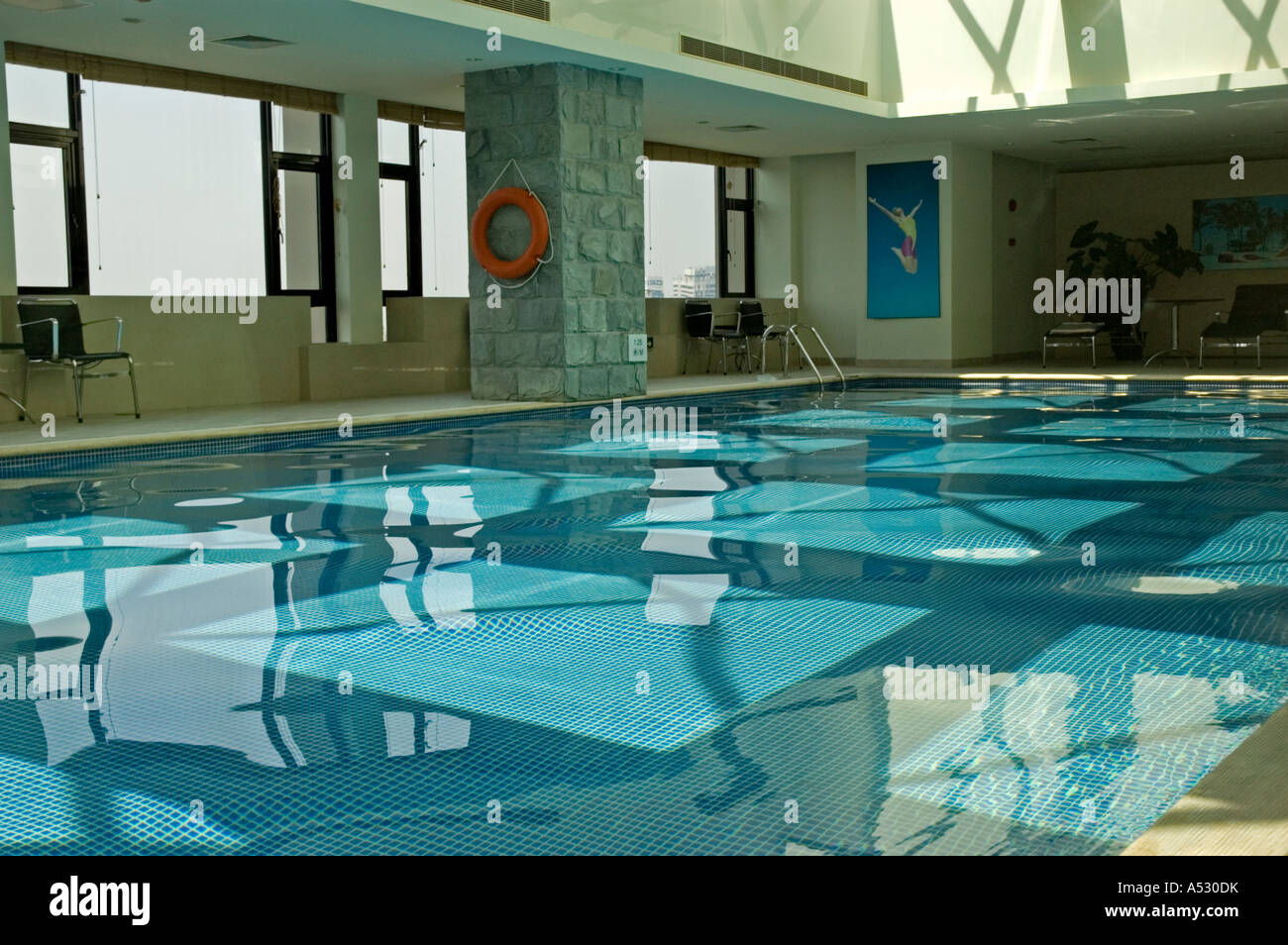 Swimming pool on top storey of Holiday Inn Vista Hotel, Shanghai Stock ...