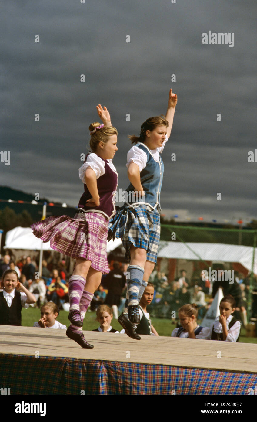 Dancing competition hi-res stock photography and images - Alamy