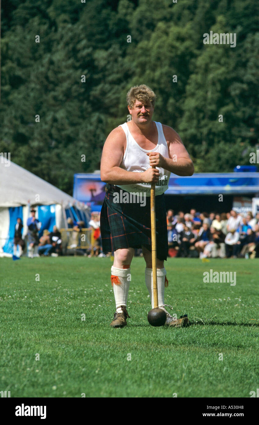 Athlete hammer throw hi-res stock photography and images - Alamy