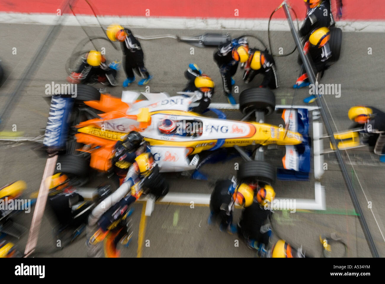 Formula 1 pit stop aerial hi-res stock photography and images - Alamy