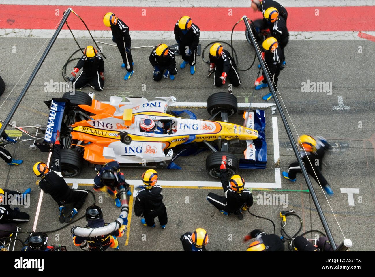 Formula 1 pit stop aerial hi-res stock photography and images - Alamy