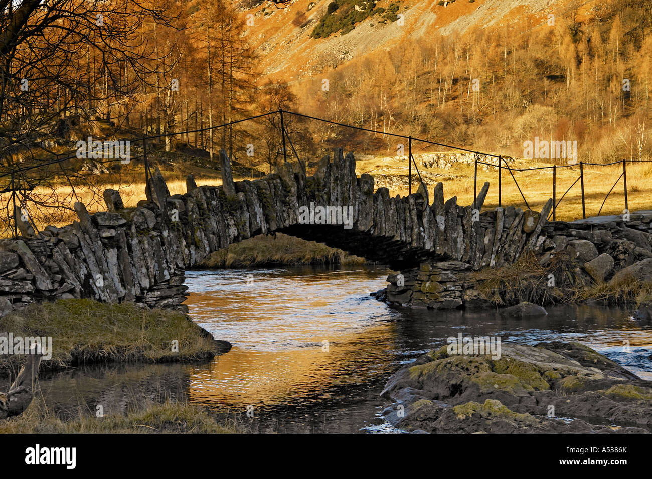Slater Bridge in Little Langdale in the English Lake District Stock ...
