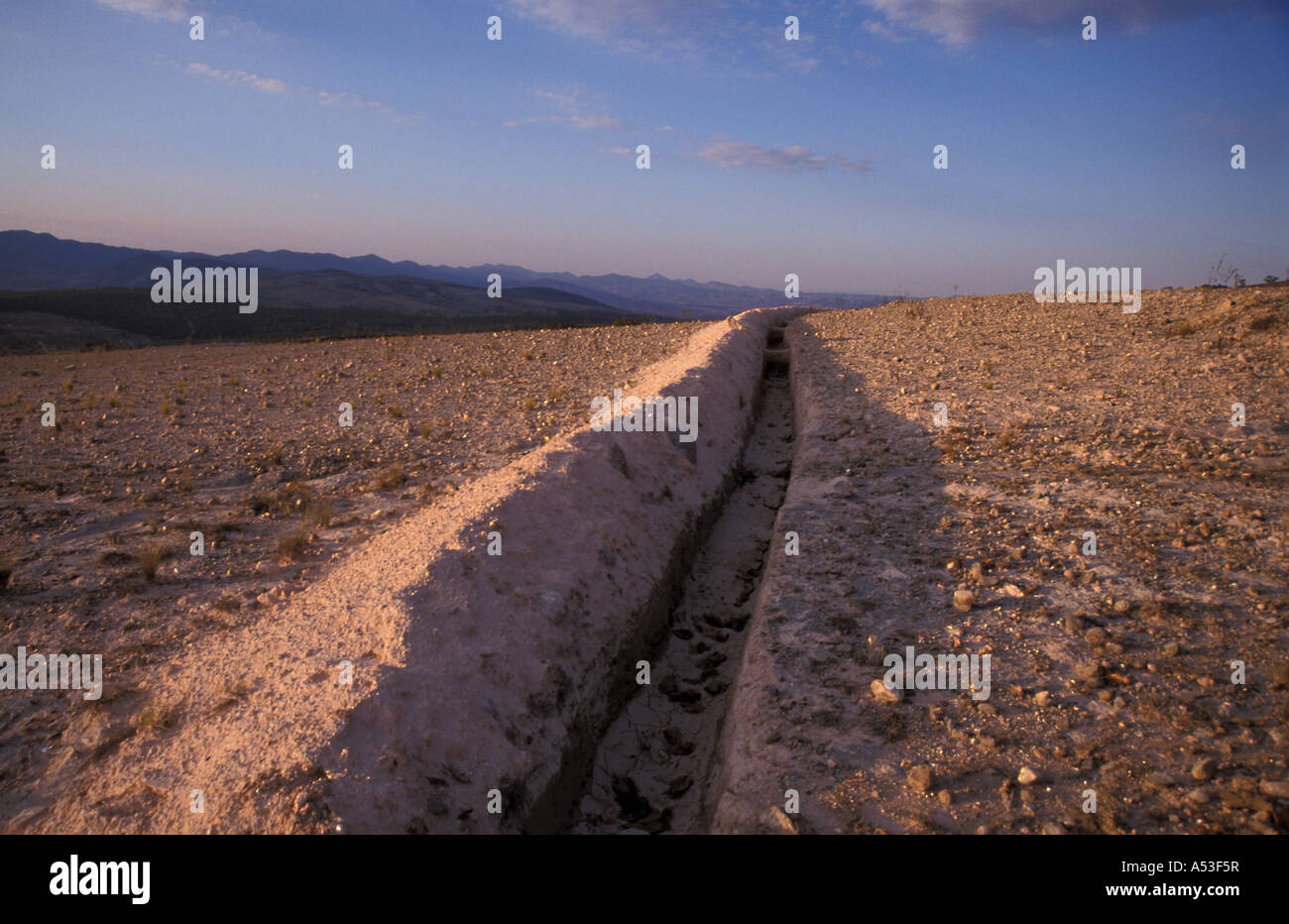 Painet ha0677 5583 mexico antierosion contour ditch altamixteca oaxaca ...