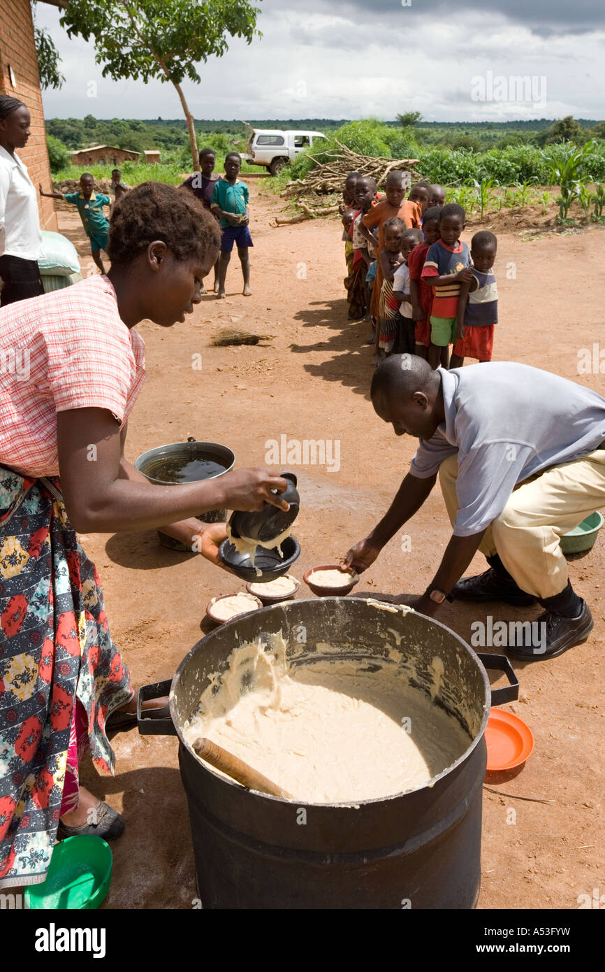 Famine in malawi hi-res stock photography and images - Alamy