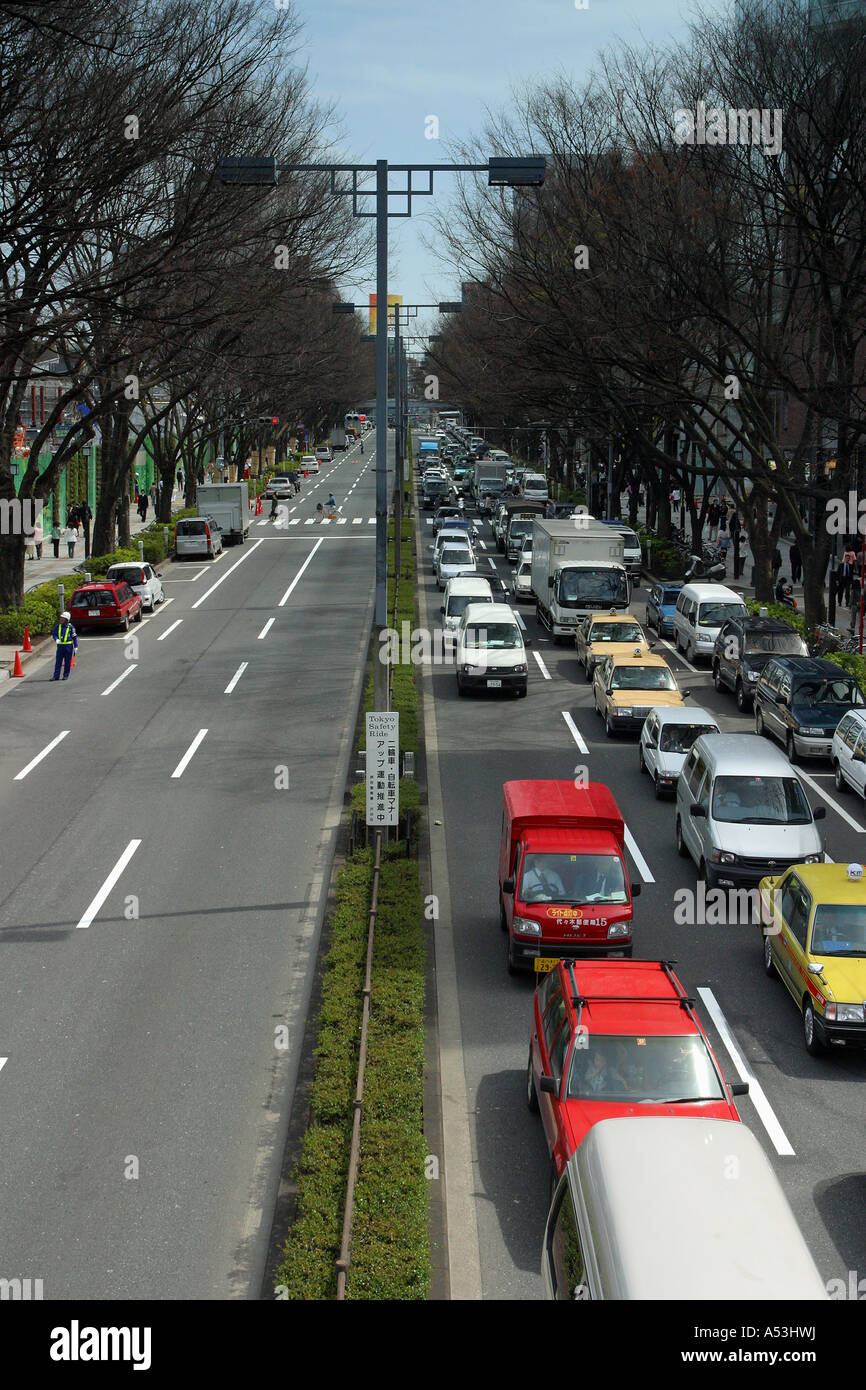 Car building style hi-res stock photography and images - Alamy