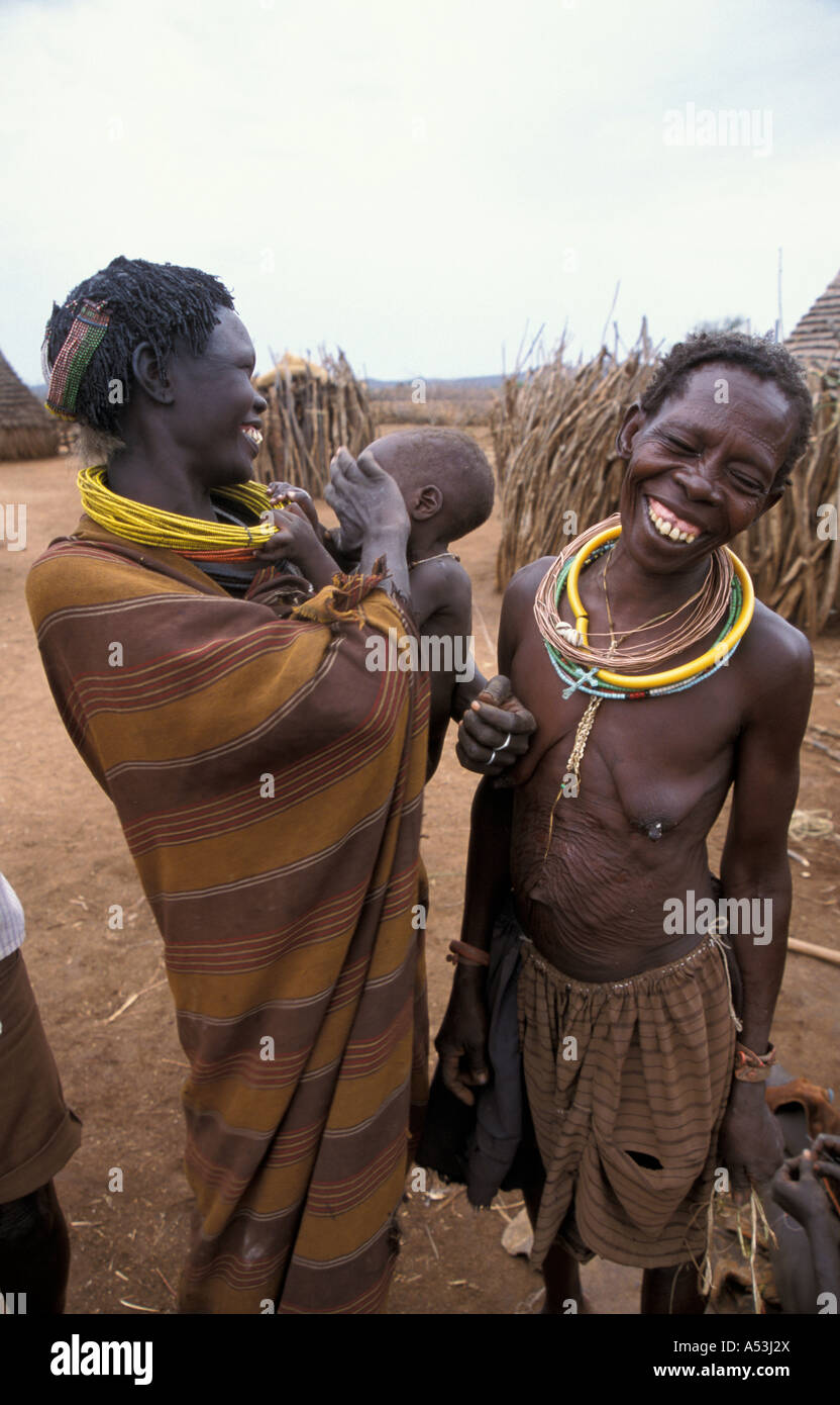 Painet ha0858 6081 south sudan women toposa village narus country ...