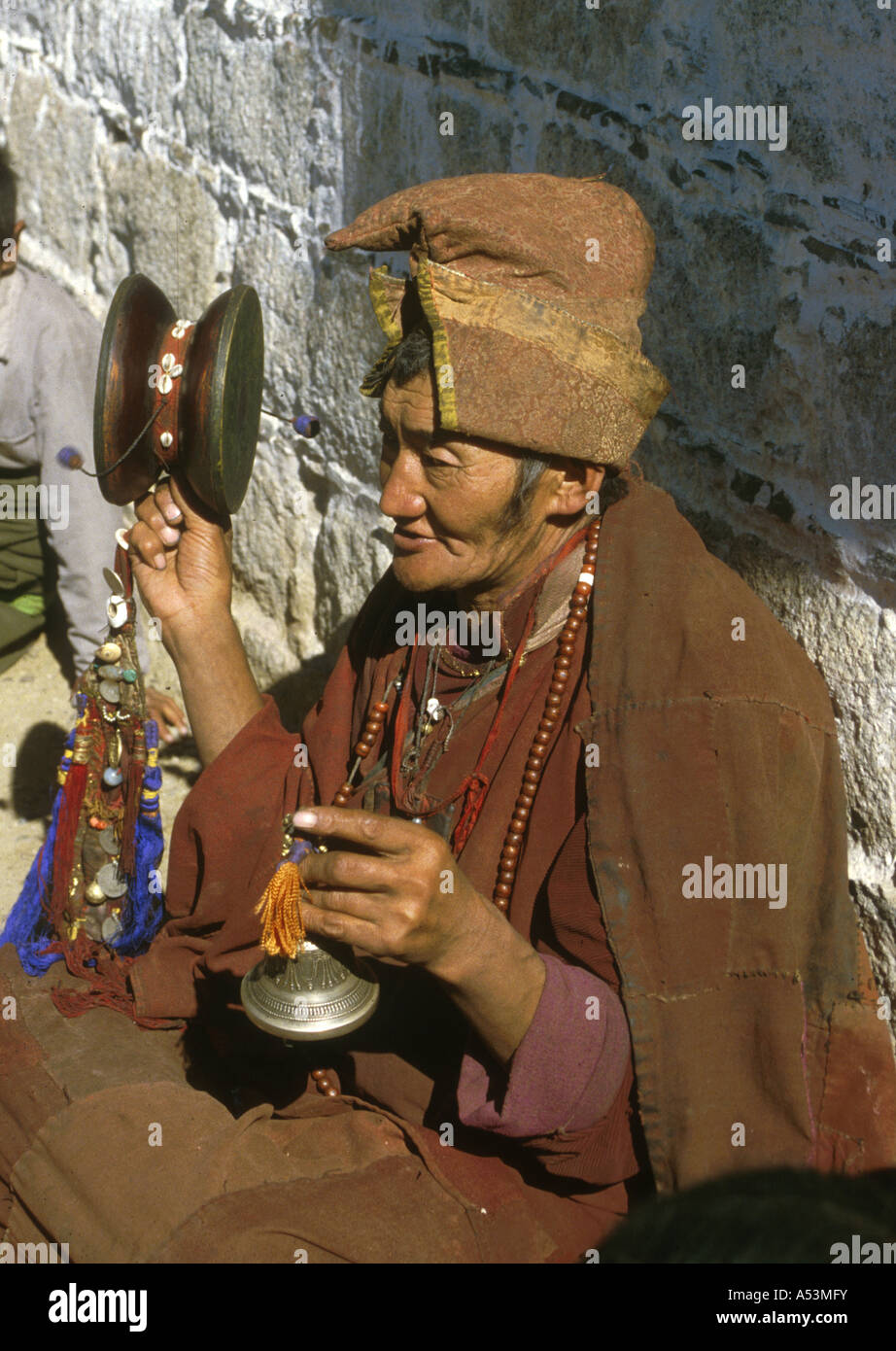 The mendicant monk hi-res stock photography and images - Alamy
