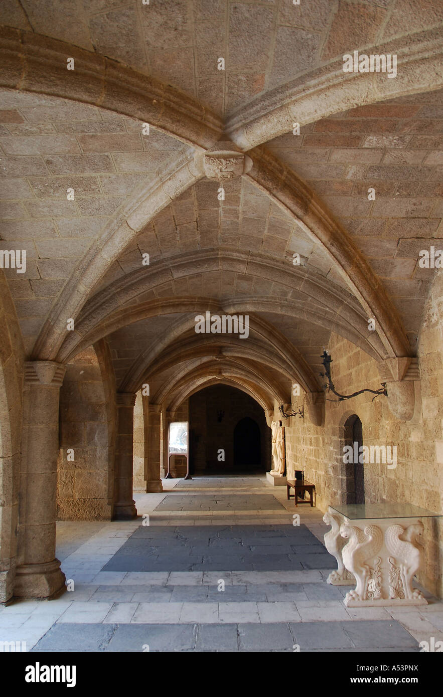 Masters palace walkway hi-res stock photography and images - Alamy
