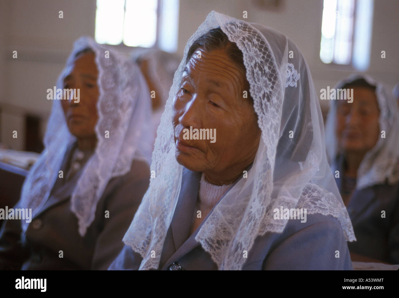 Koreanchinese hi-res stock photography and images - Alamy