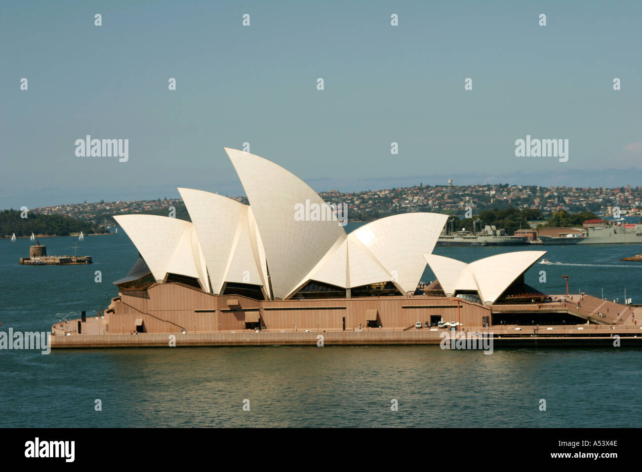 Sydney opera house and harbour harbor in australia Stock Photo - Alamy