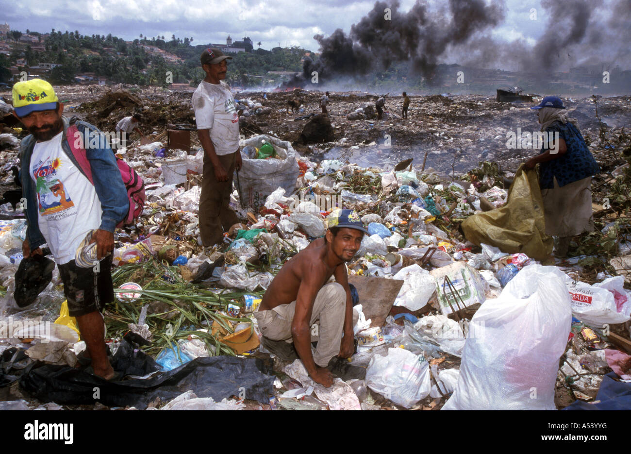 Painet ha2354 5179 brazil environment scavengers work garbage dump joao ...