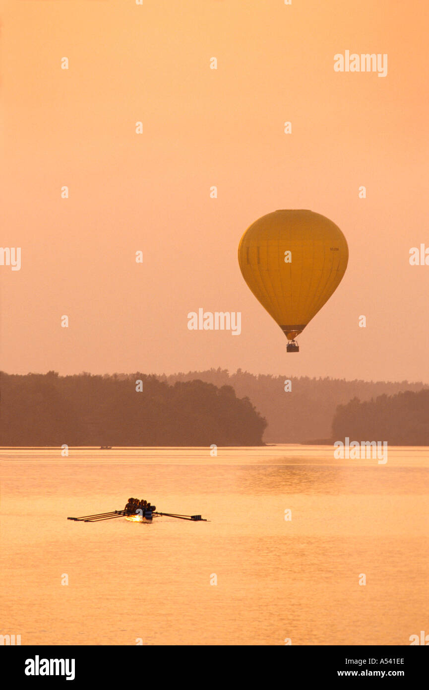 teamwork cooperation stockholms rowing club model released women team ...