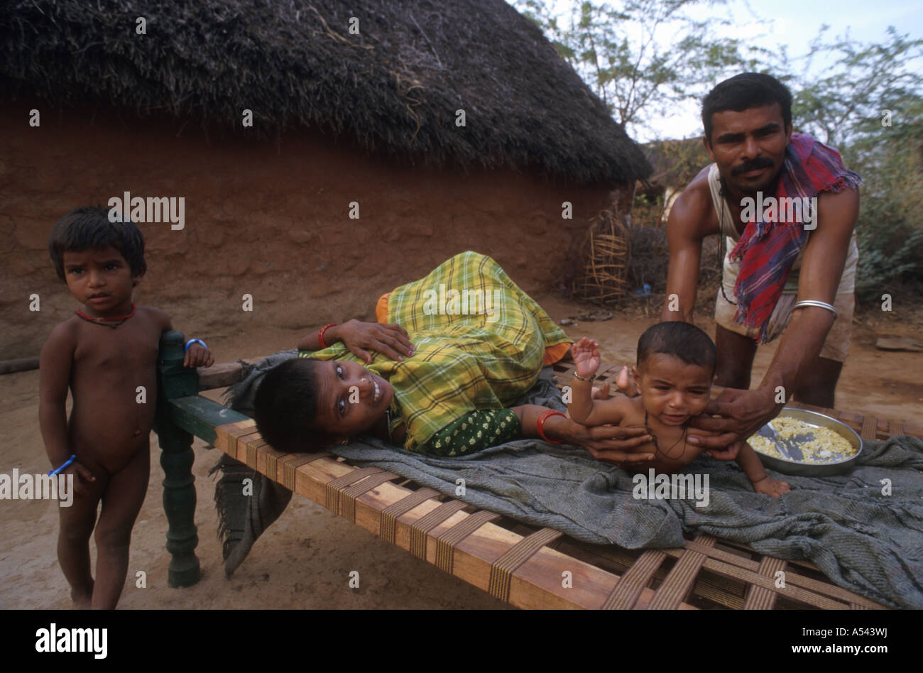 Starvation in india hi-res stock photography and images - Alamy