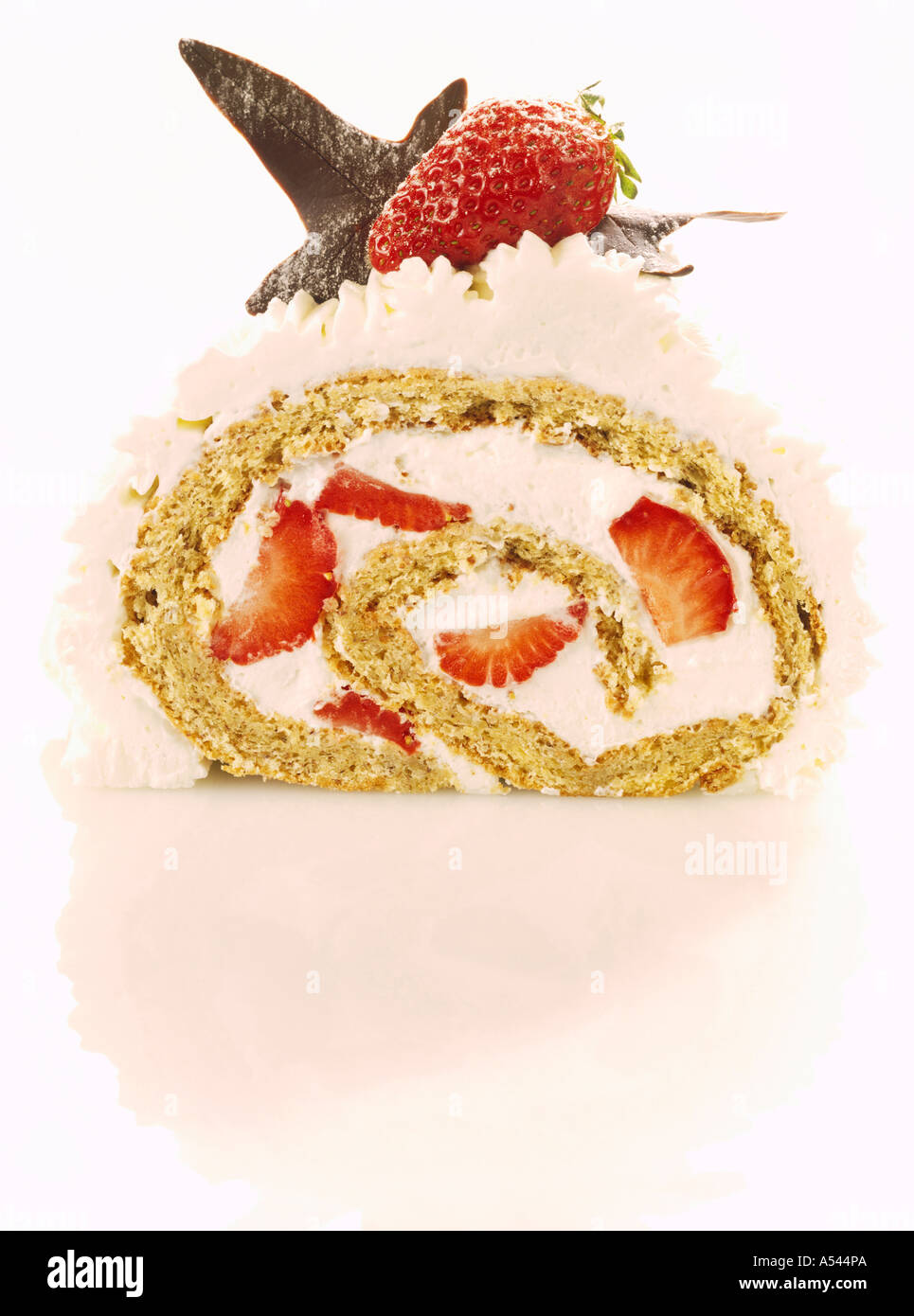 Strawberry sponge roll Stock Photo - Alamy