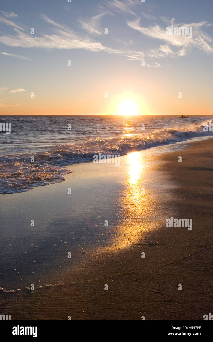 Malibu beach sunset Stock Photo - Alamy