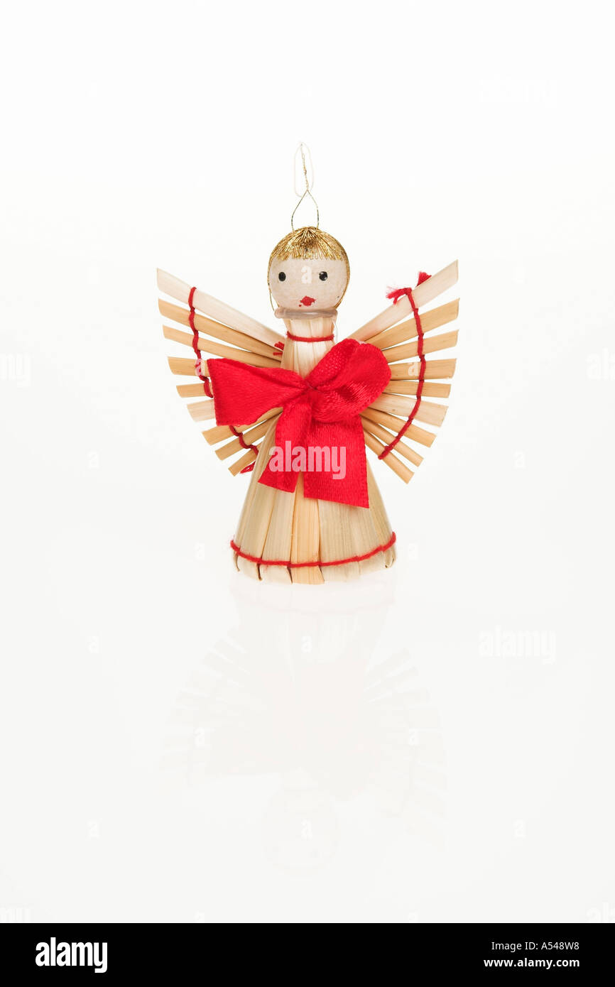 Straw angel hi-res stock photography and images - Alamy