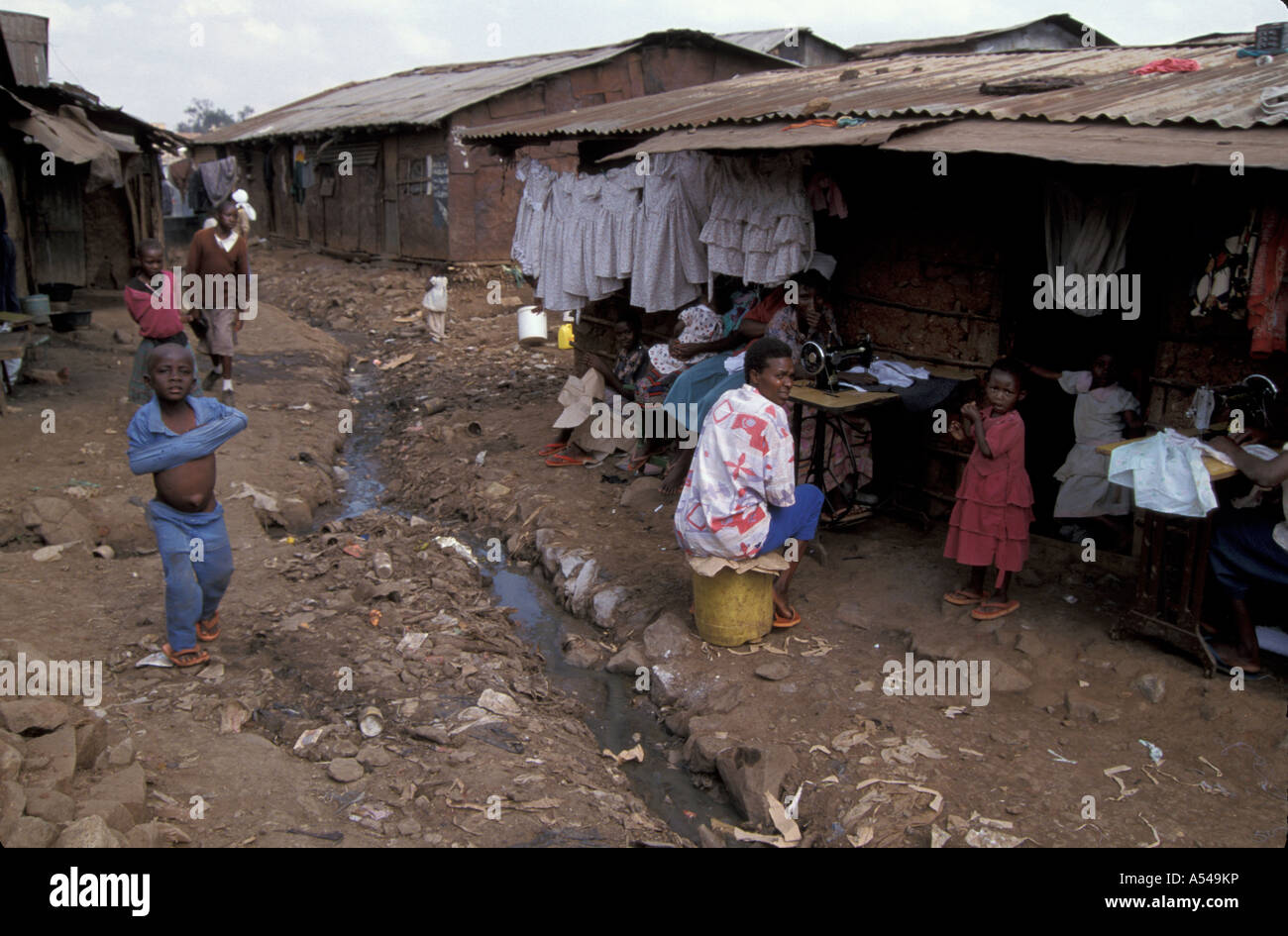 Slum nairobi hi-res stock photography and images - Alamy