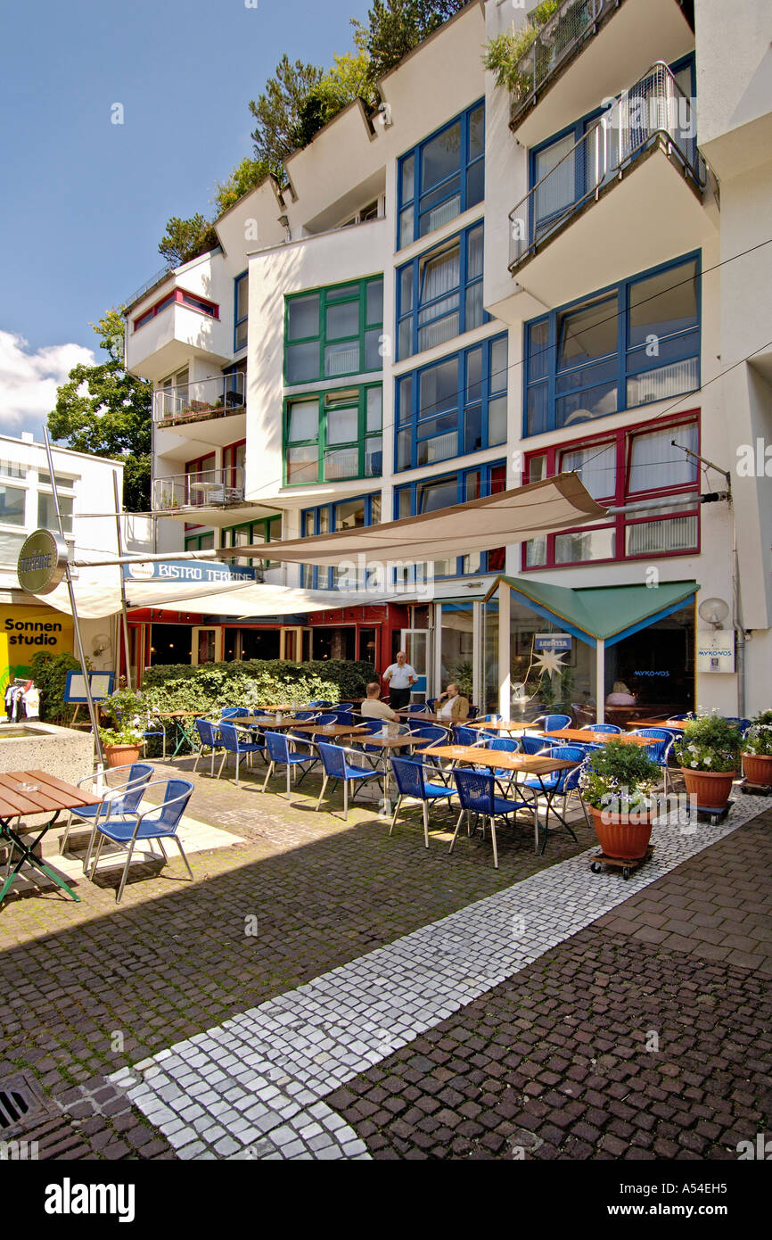 Street cafe in munich hi-res stock photography and images - Alamy