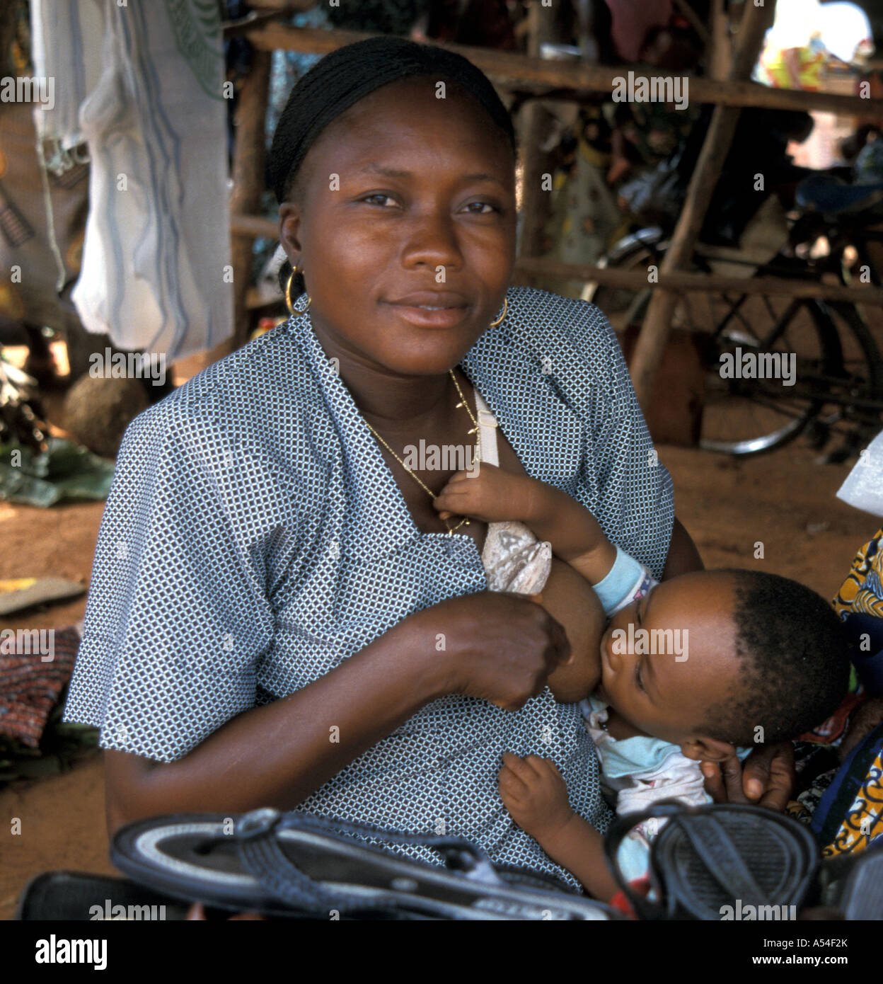 Painet hn2076 7541 benin mother child abomey country developing nation ...
