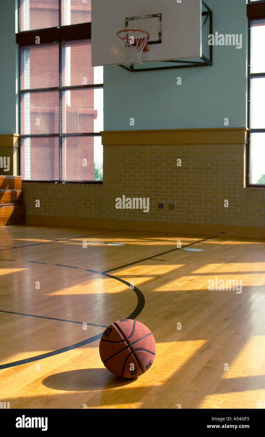 Hoop museum hi-res stock photography and images - Alamy