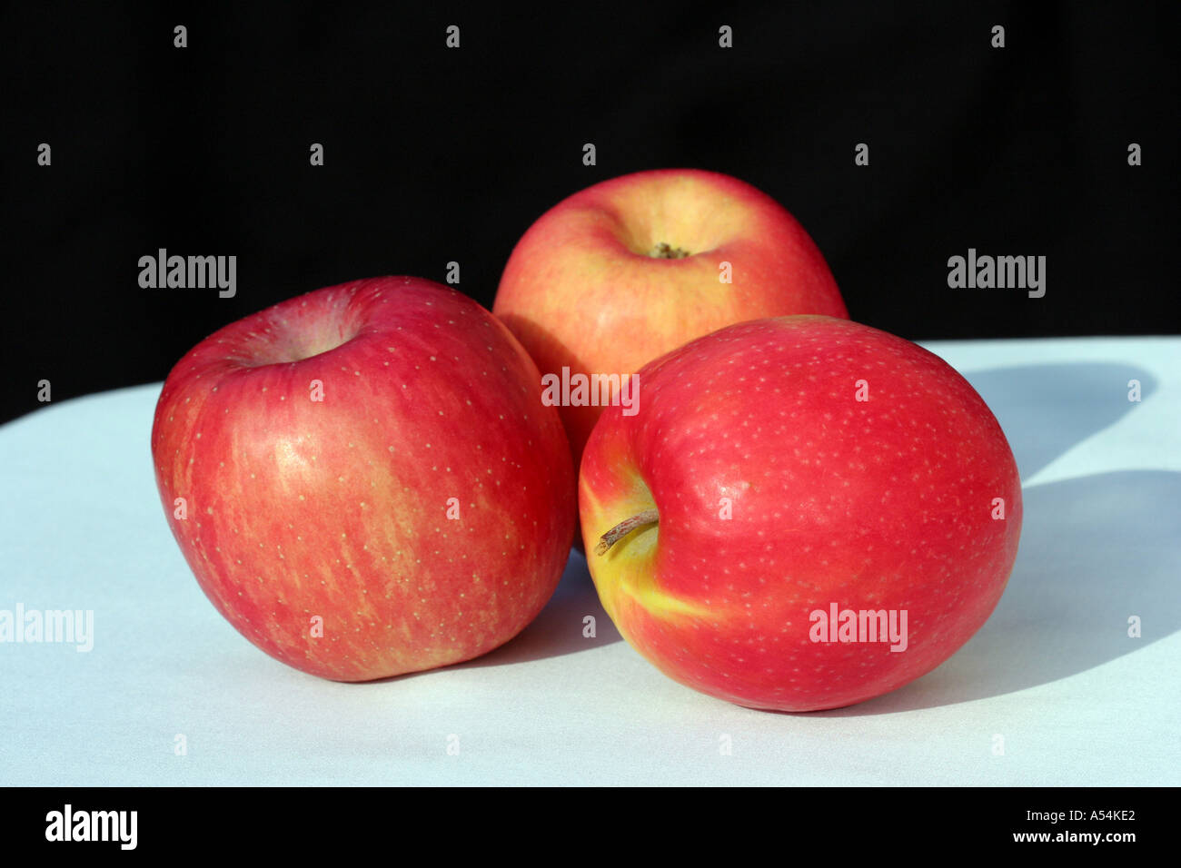 Three ounce weight hi-res stock photography and images - Alamy