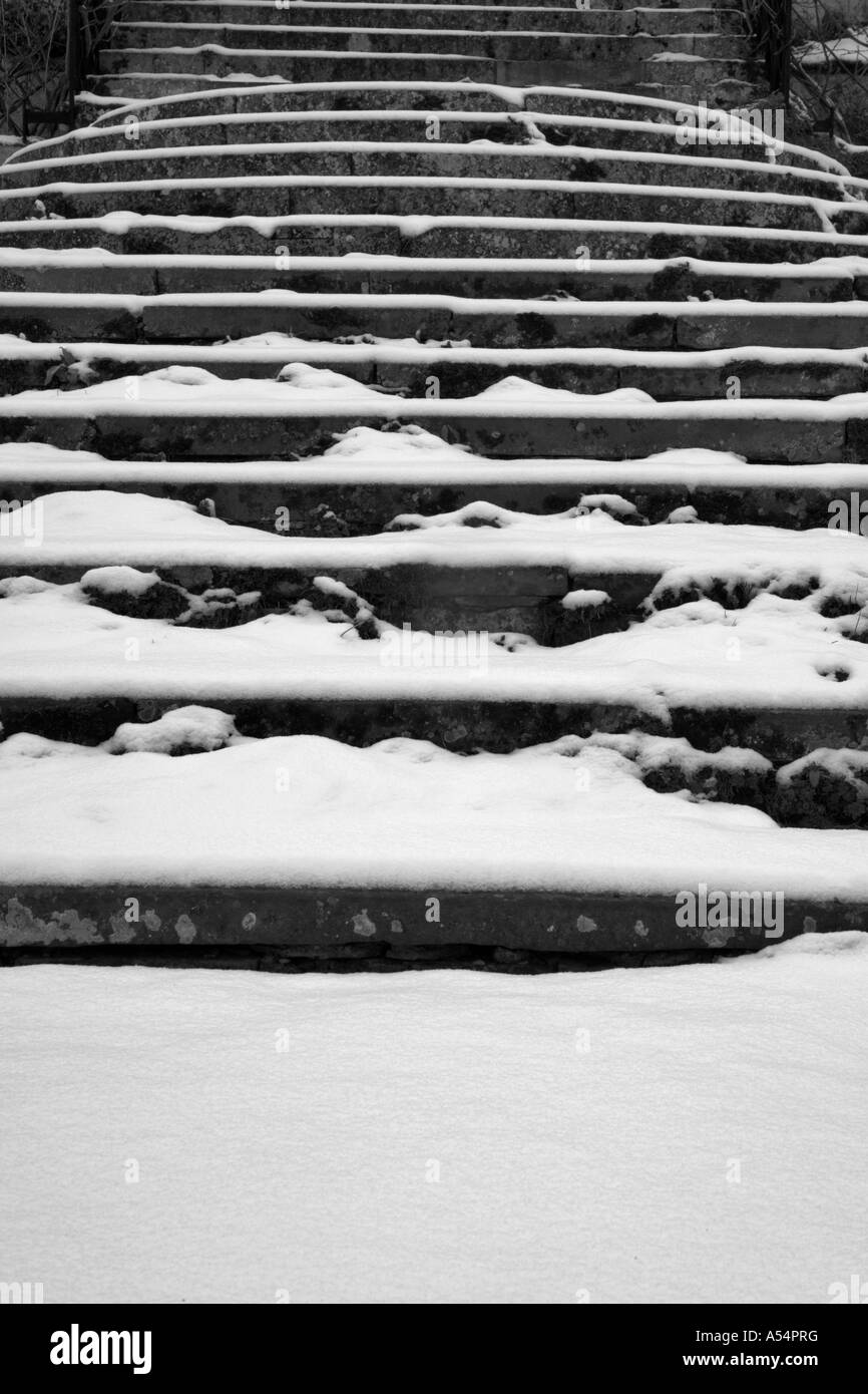 Looking up steps Black and White Stock Photos & Images - Alamy
