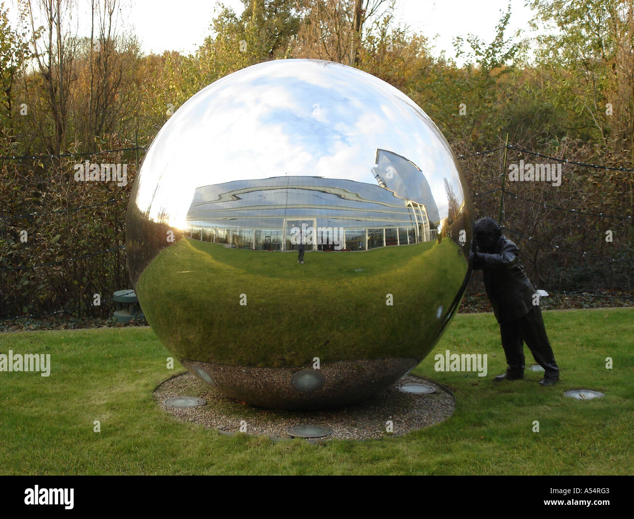 Reflection in large metal ball hi-res stock photography and images - Alamy