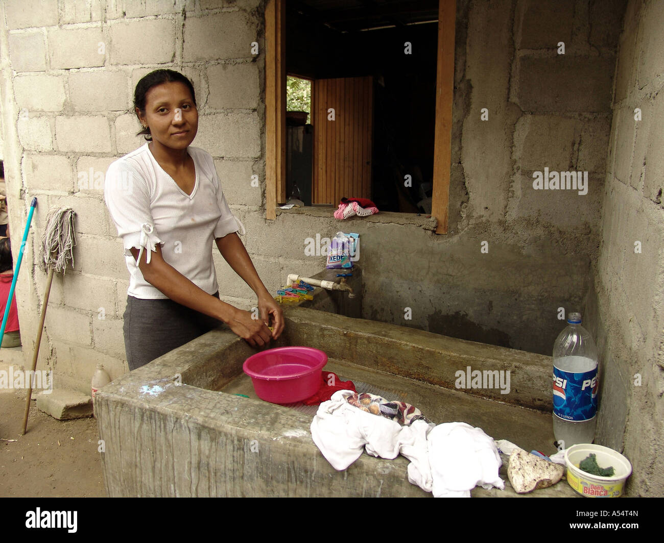 Painet ip1926 honduras woman washing clothes san pedro sula country ...