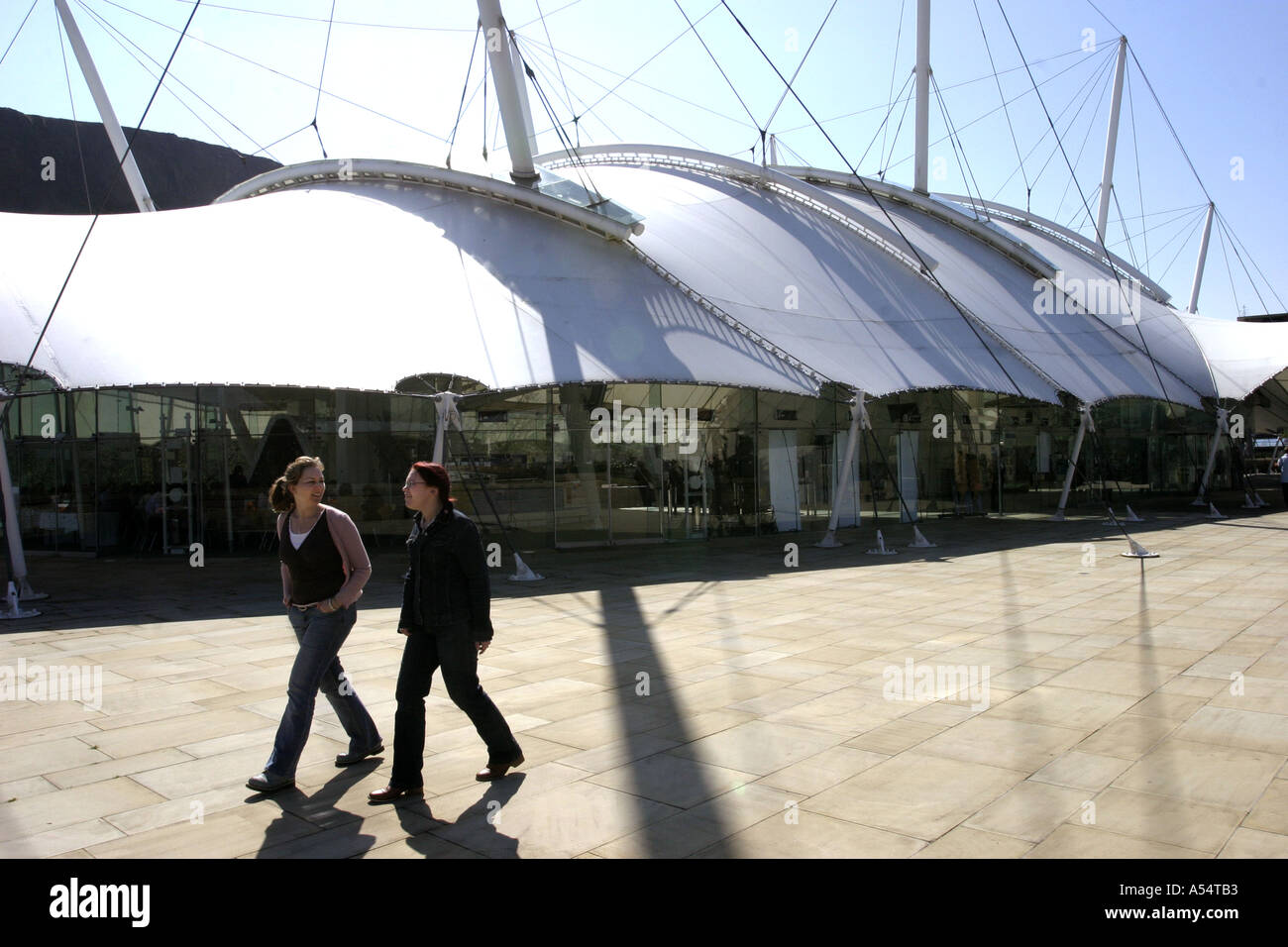 Dynamic earth hi-res stock photography and images - Alamy