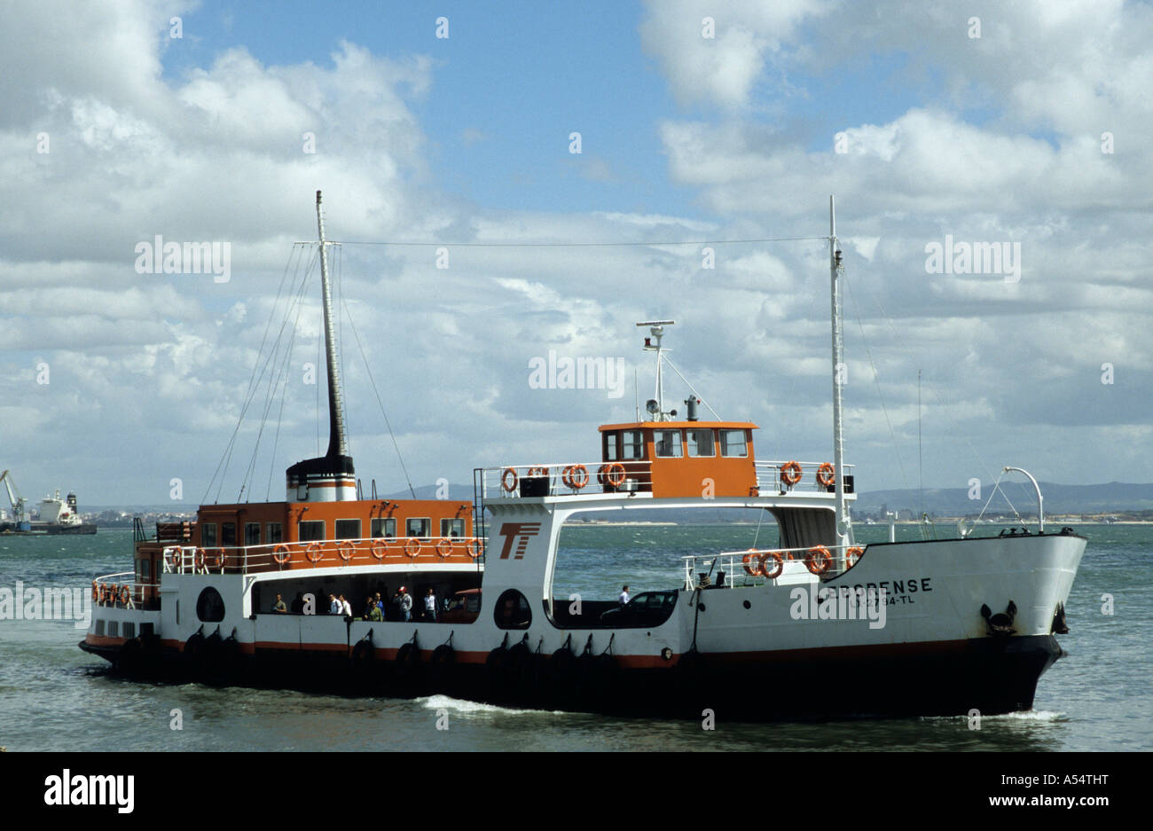 Lisbon ferries hi-res stock photography and images - Alamy