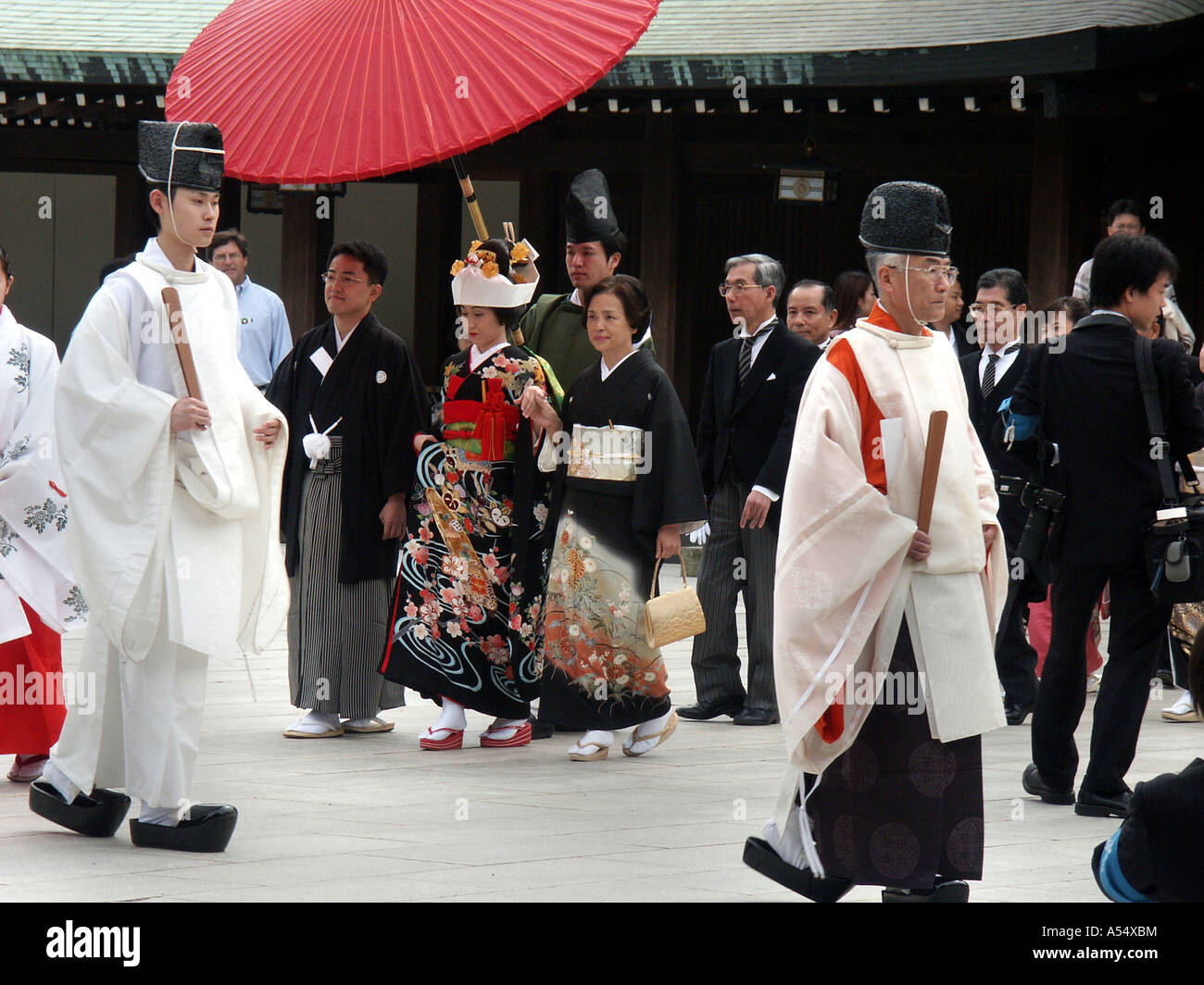 Painet ip2128 japan wedding procession meiji templee tokyo 2003 country ...