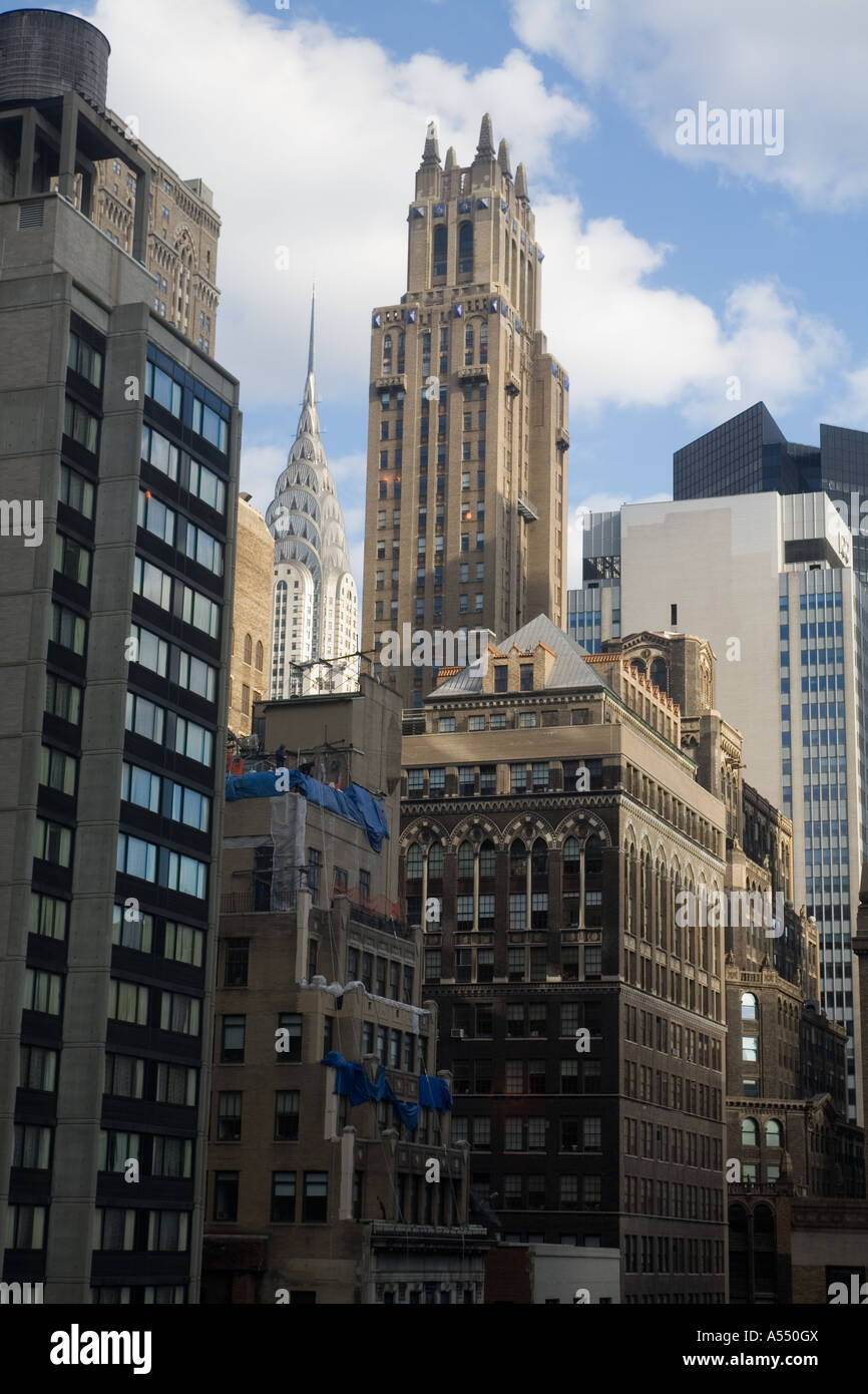 Chrysler Building from midtown NYC Stock Photo - Alamy
