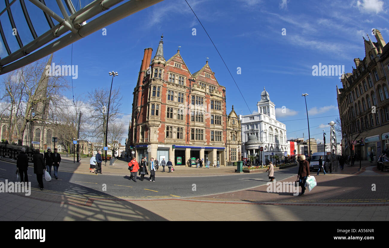 Sheffield Cathedral and High Street, Sheffield Stock Photo - Alamy