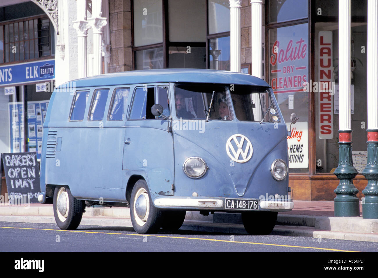 Old VW bus Capetown South Africa Stock Photo - Alamy