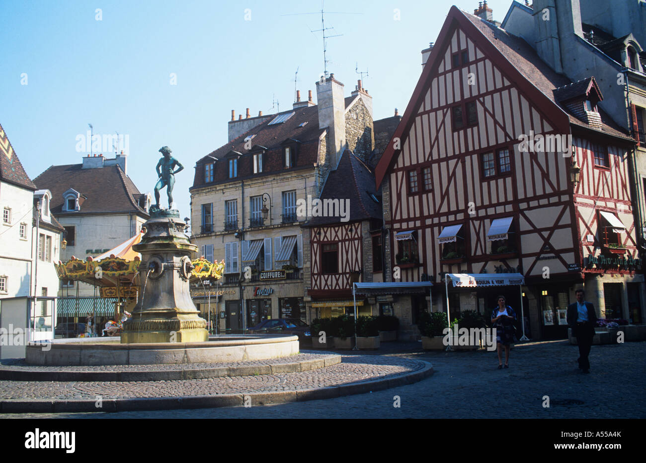 Place Francois Rude, Dijon, Bourgogne, France Stock Photo - Alamy