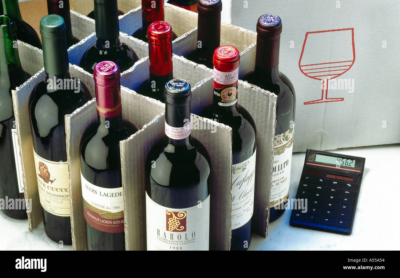 Beverages parcel hi-res stock photography and images - Alamy