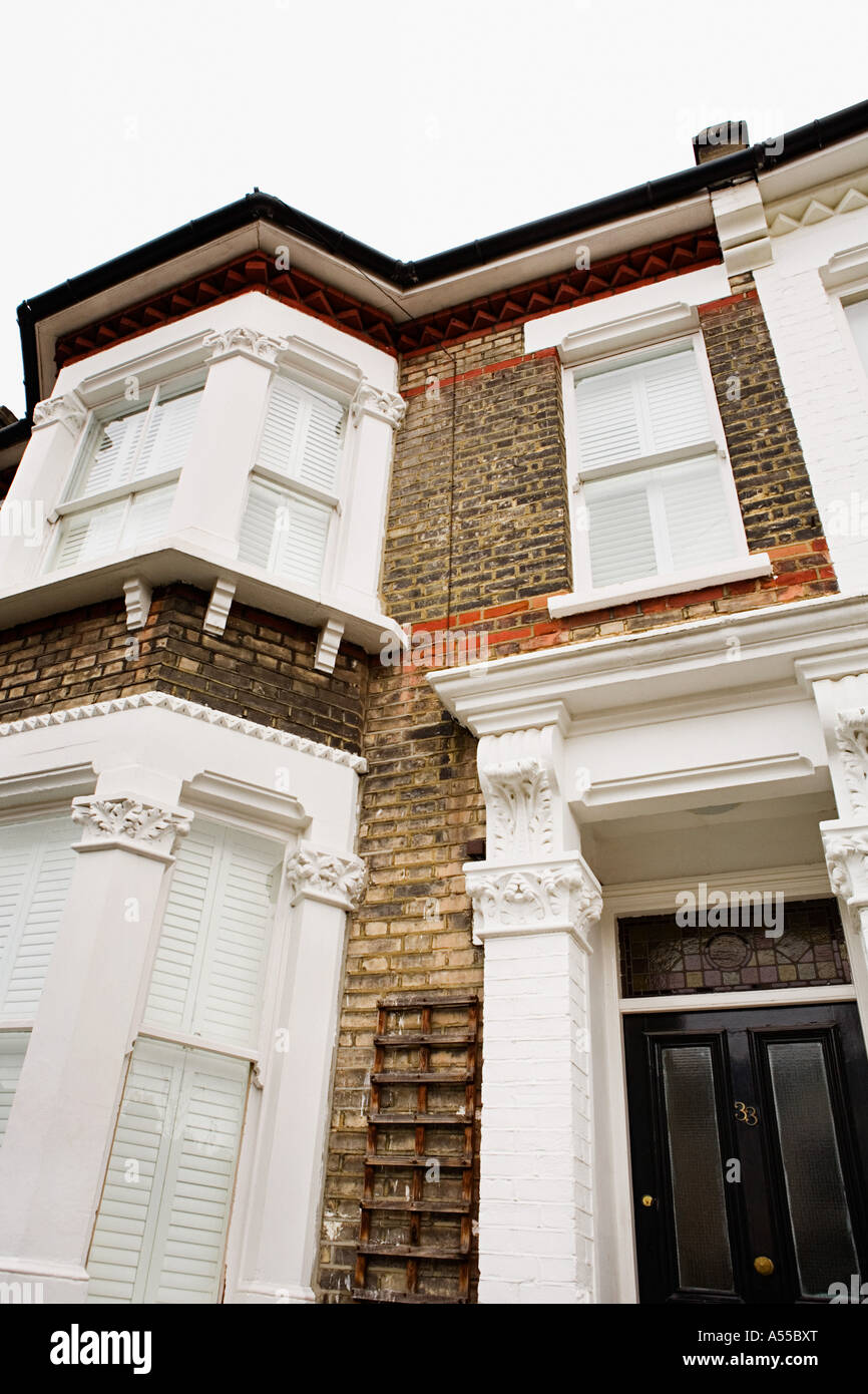 Terraced house estate hi-res stock photography and images - Alamy