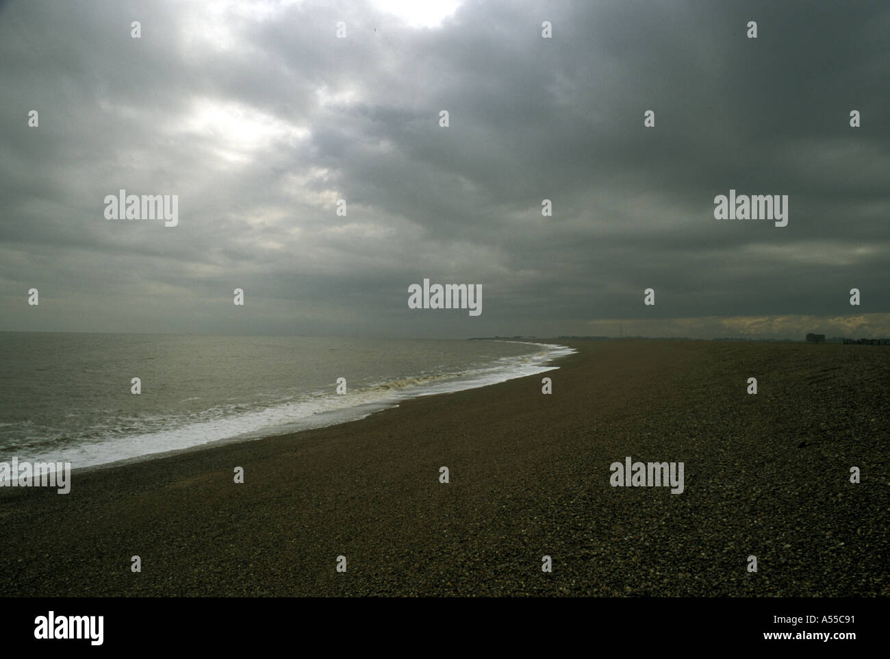 SHINGLE STREET HOLLESLEY BAY SUFFOLK LOOKING SOUTH TOWARDS BAWDSEY AND ...