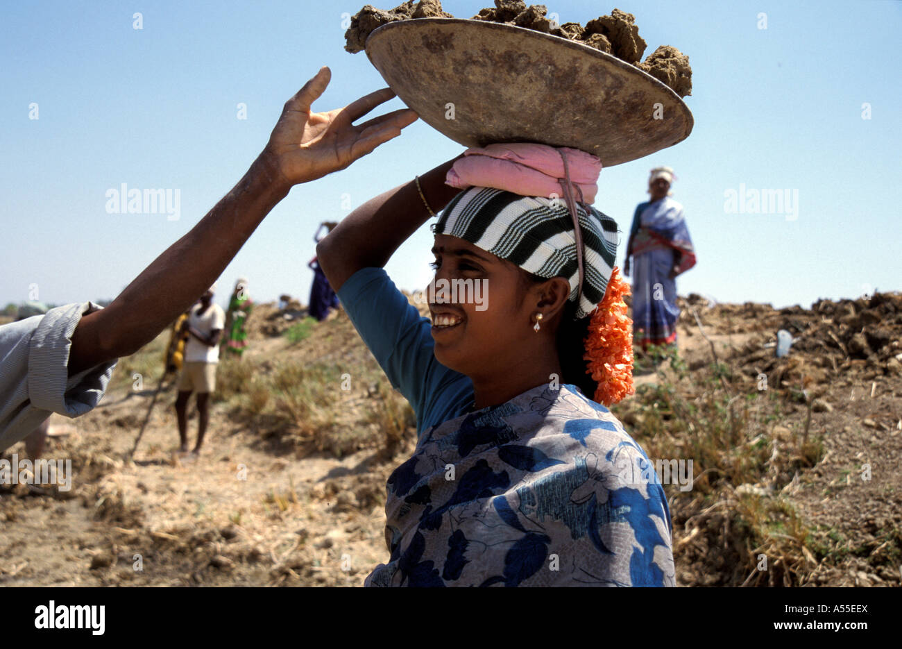 Painet ik0435 india carrying dirt pond digging mudiyanur kolar ...
