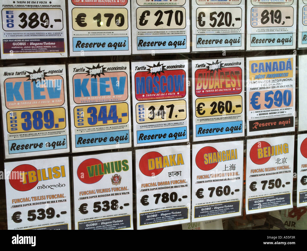Travel agency window hi-res stock photography and images - Alamy